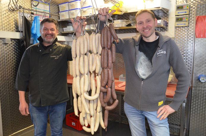 Slagers Jos en Rik slaan handen in elkaar om populaire pensentraditie ...