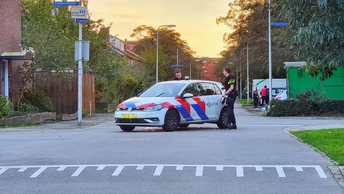 Politie houdt 22-jarige man aan in Liendert na 'verdachte situatie' | Amersfoort | AD.nl