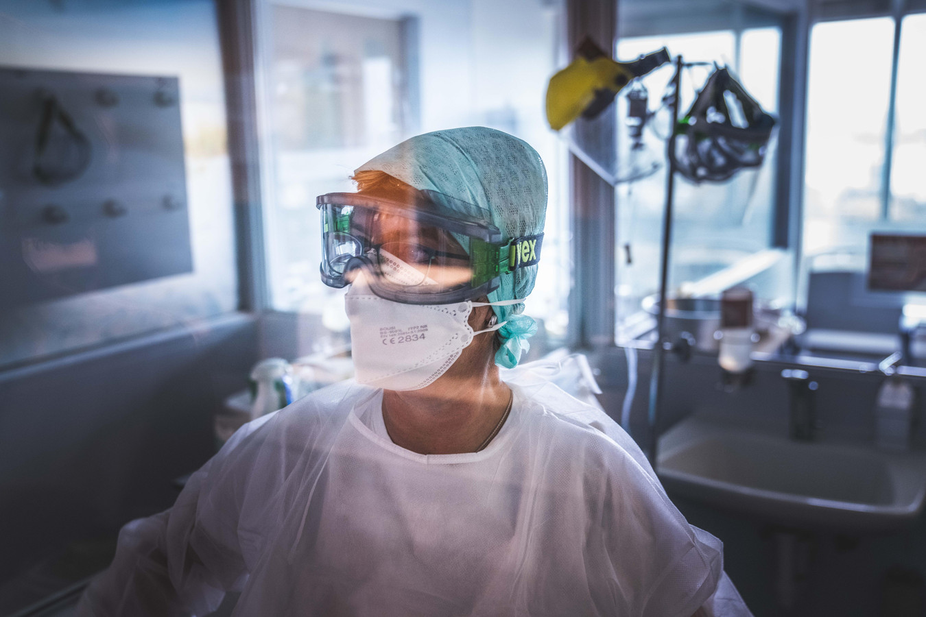 UZ Gent houdt vijftig bedden leeg door personeelstekort: “Grote ...