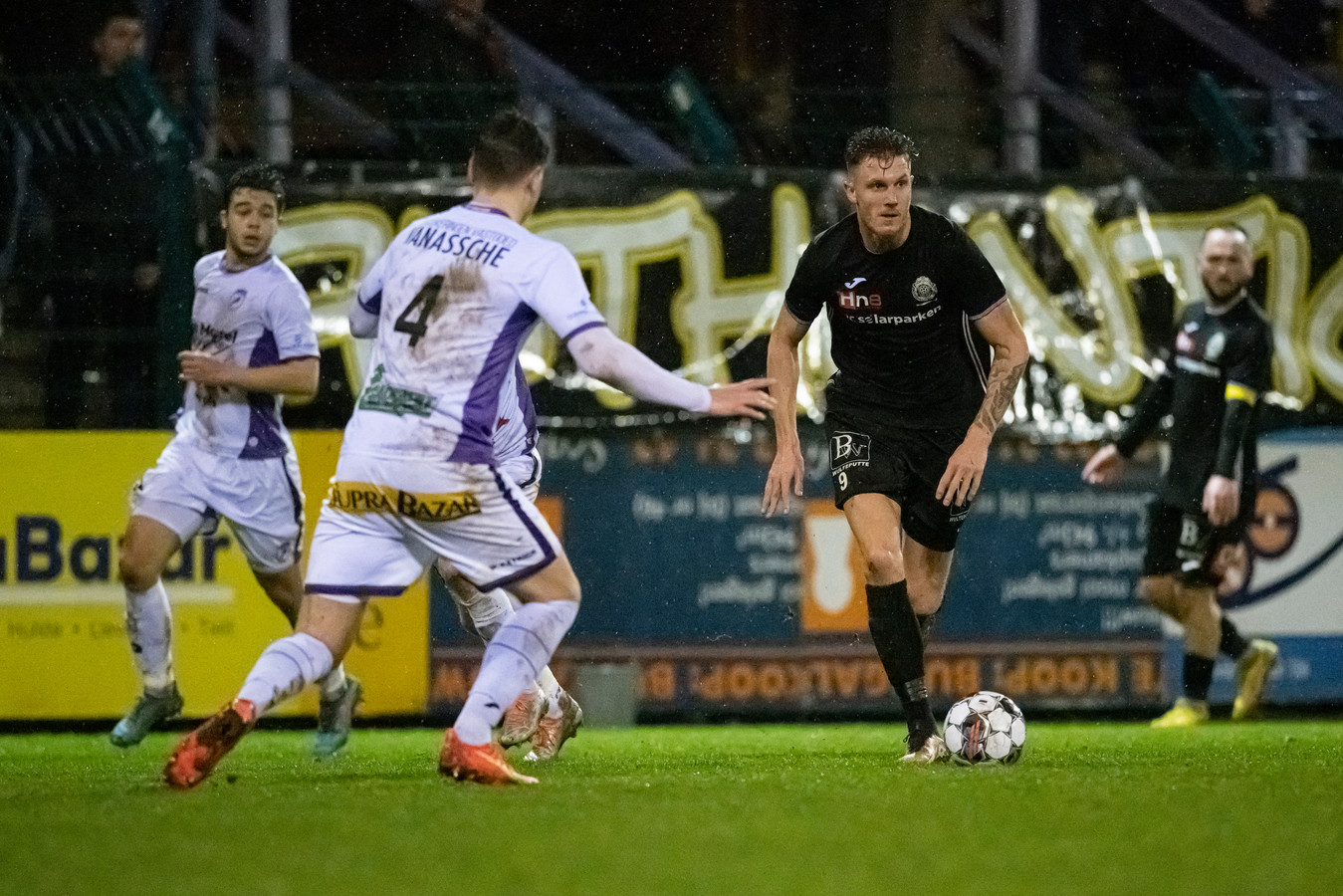Gil Van Moerzeke en Lokeren-Temse kunnen titel ruiken na nieuwe ... Gil Van Moerzeke en Lokeren-Temse kunnen titel ruiken na nieuwe ...