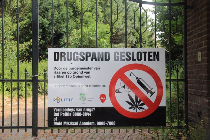 Woning en schuur bij Haaren gesloten na vondst hennepkwekerij met 97 ...