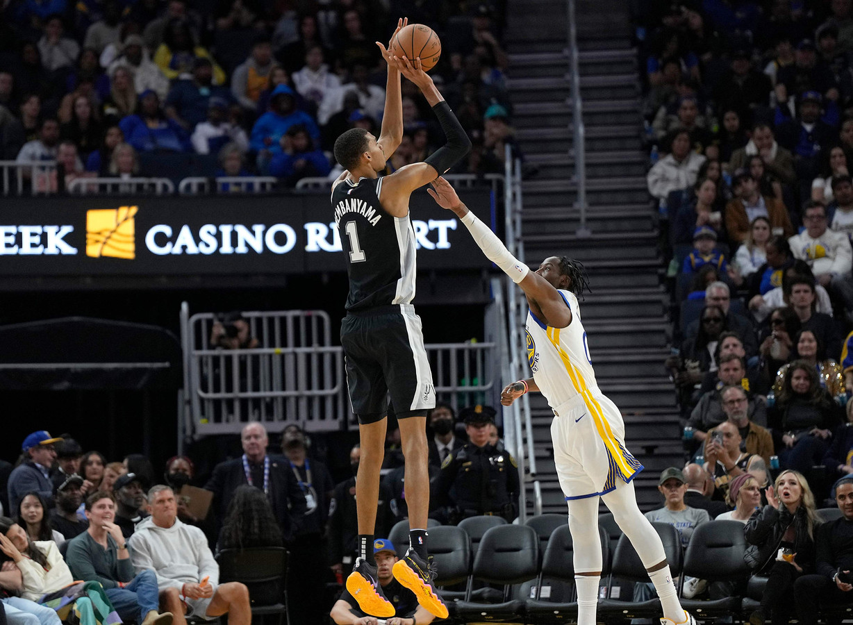 Groot, atletisch én veelzijdig: hoe de hele wereld uitkeek naar NBA ...