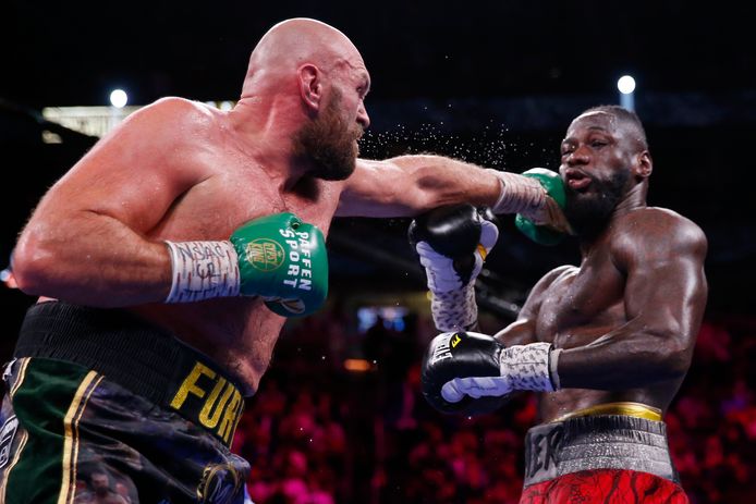 Tyson Fury slaat Deontay Wilder knock-out en behoudt WBC-titel: “Heb ...