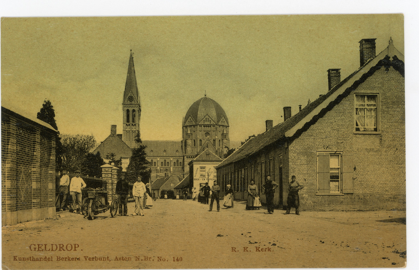 Ze mogen Frans ‘s nachts bellen voor die ene missende kaart uit 1906 ...