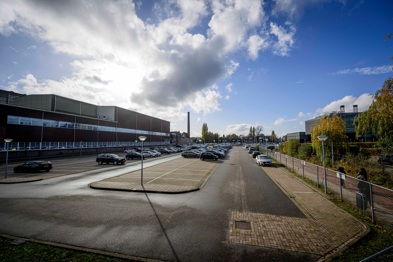 Hier wordt straks het hoogste complex van Hengelo gebouwd, maar waar ...