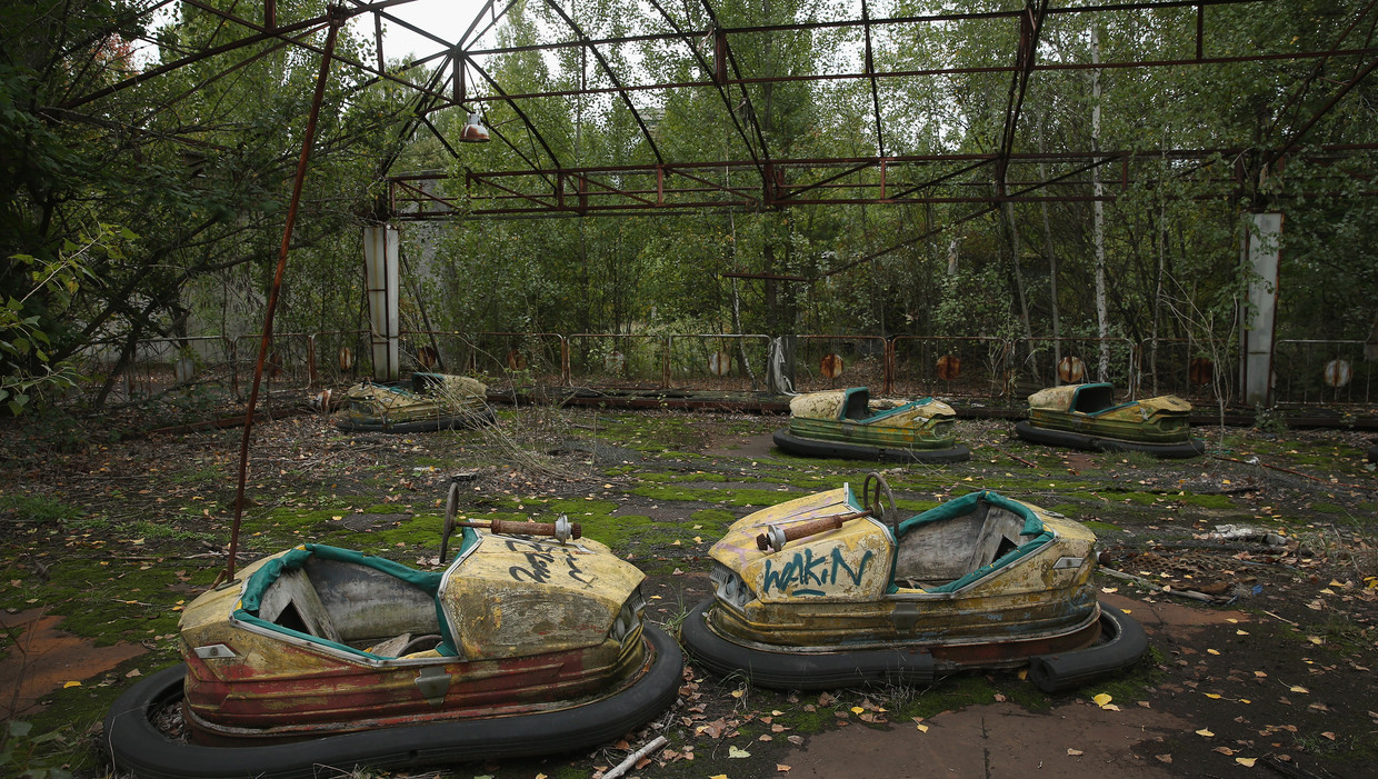 Foto's onthullen hoe vervallen spookstad er 30 jaar na ramp Tsjernobyl bijligt | De Morgen