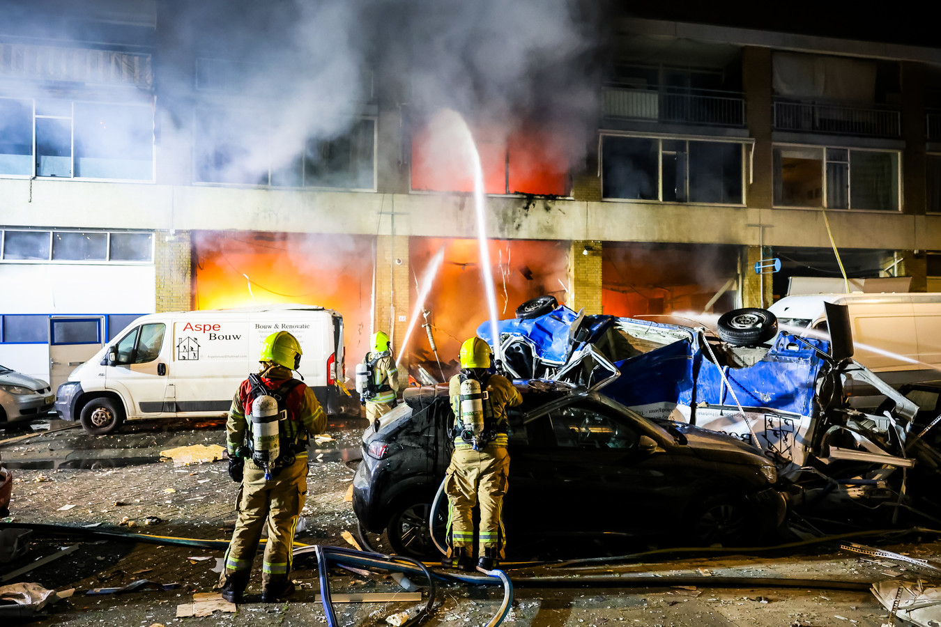 Politie vindt telefoon met foto’s van drugslab op plek van dodelijke ...