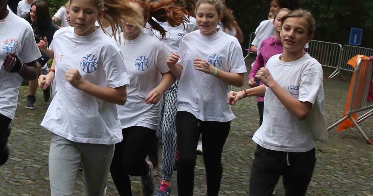 Onze-Lieve-Vrouwinstituut neemt deel aan Bosloop | Sint-Genesius-Rode ...