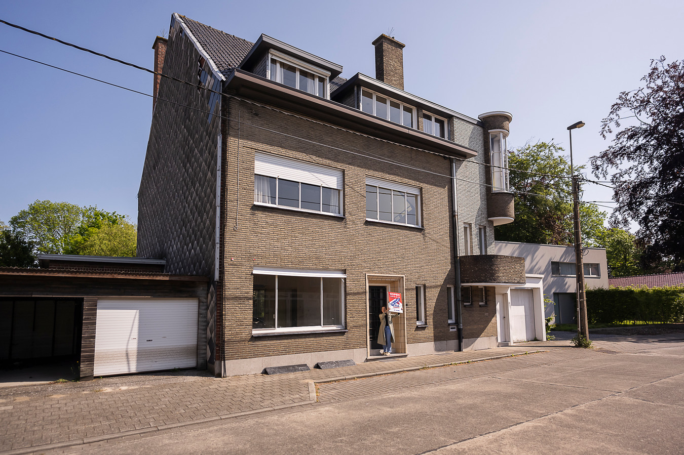 BINNENKIJKER. Volg Eline (43) terwijl ze burgerhuis uit 1938 verbouwt ...