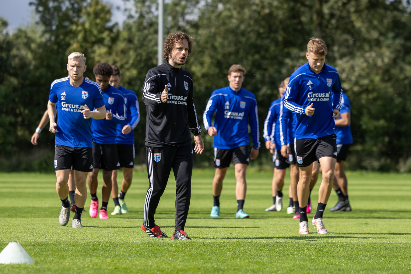 Hoe fysiektrainer Bram Bembom probeert het beste uit PEC Zwolle te ...