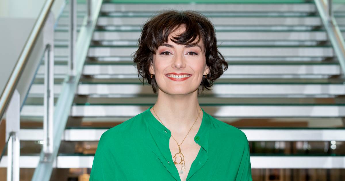 Nandi van Beurden heeft hoofdrol in Dagboek van een Herdershond | Show ...