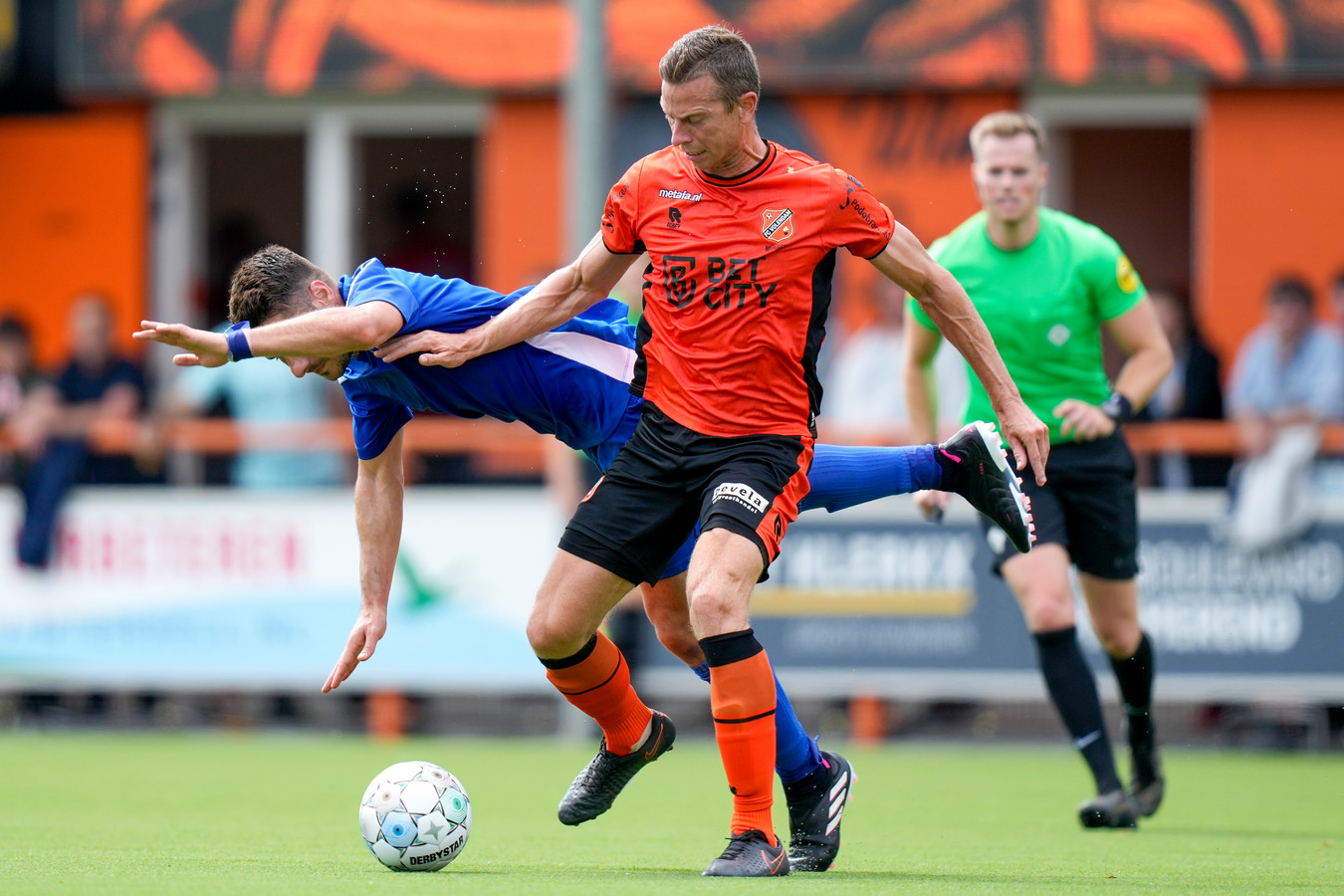 Van de Watertoren bij AZ tot het palingshirt van FC Volendam: dit zijn ...