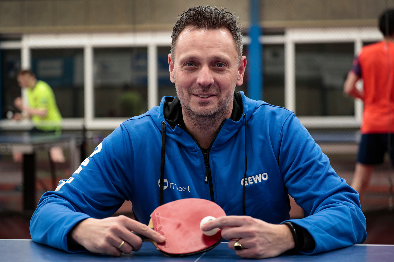 Michel de Boer heeft bij TOGB alleen beschikking over zoon Timo en trekt de stekker eruit | Foto ...