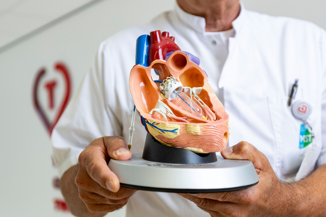 Cardioloog Patrick Verhorst verwondert zich na 20 jaar nog altijd over ...