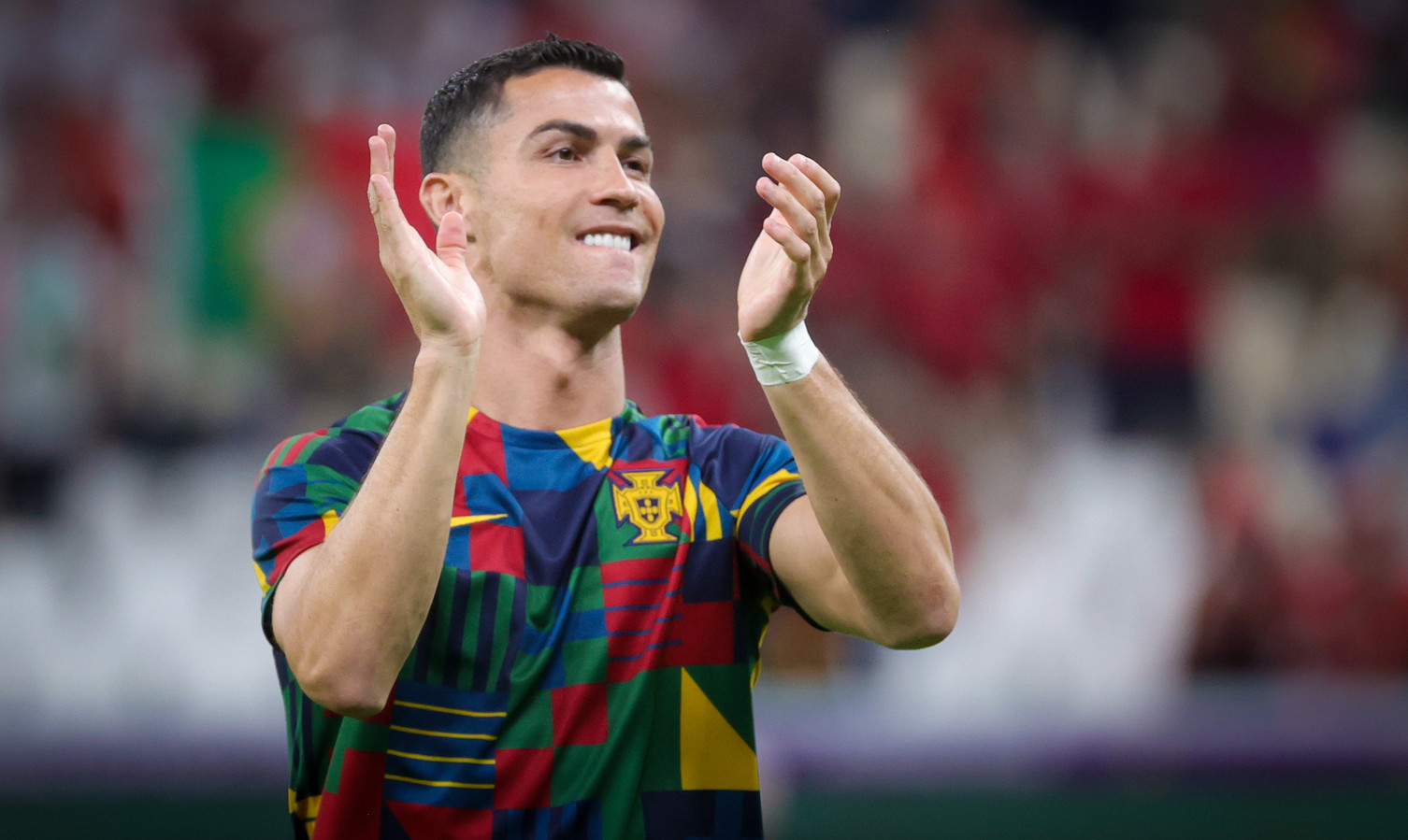 Spaanse media: Cristiano Ronaldo voor 200 miljoen euro per jaar op weg ...