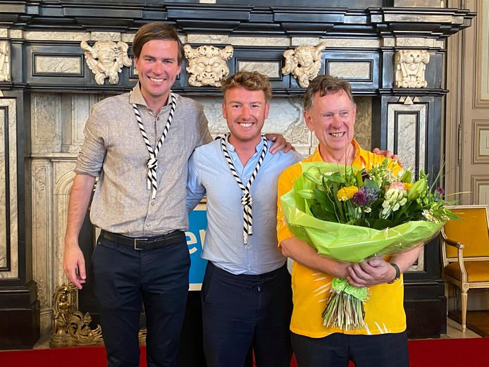 Zeven Gentse iconen in bloemetjes gezet voor hun bijdrage aan Gentse ...