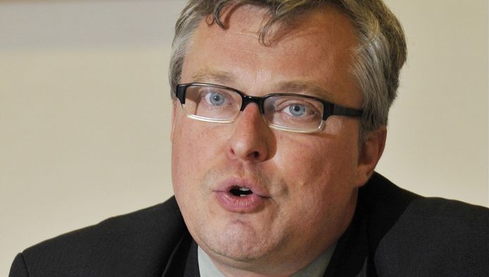 Vlaamse overheid kan veel efficiënter werken | Economie | hln.be