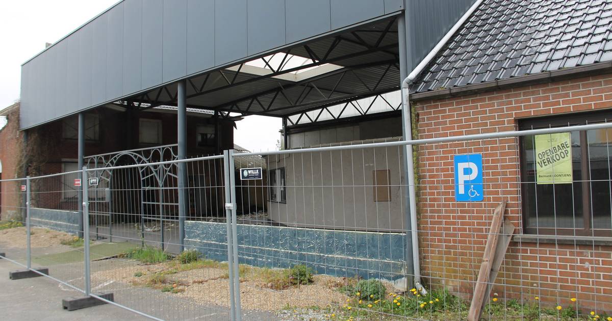 Aviflora onder de hamer | Ingelmunster | hln.be