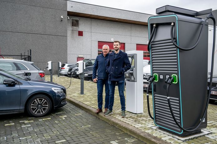 Transportbedrijf Macharis stelt laadinfrastructuur open: “Omwonenden en ...
