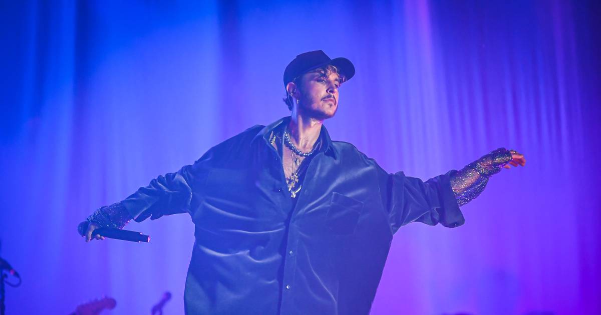 Max Colombie van Oscar and the Wolf annuleert reeks optredens: “Ik kamp ...