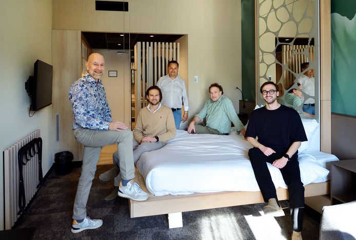 De familie Willaert kocht als investering een kamer in dit gloednieuwe ...