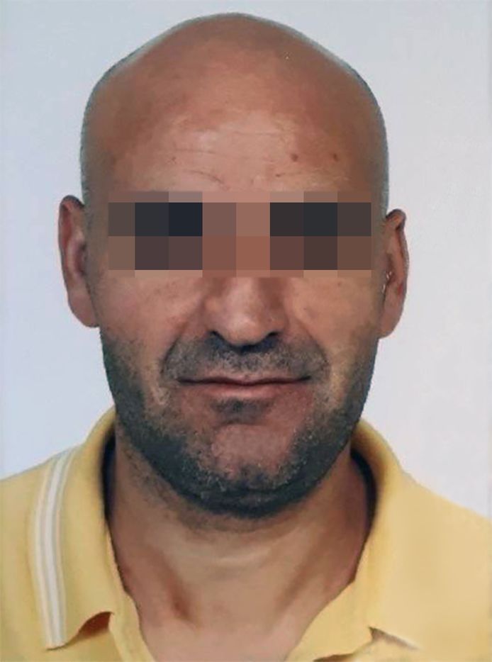 Nabil B. voelt de hete adem van de familie Changachi en Ridouan Taghi ...