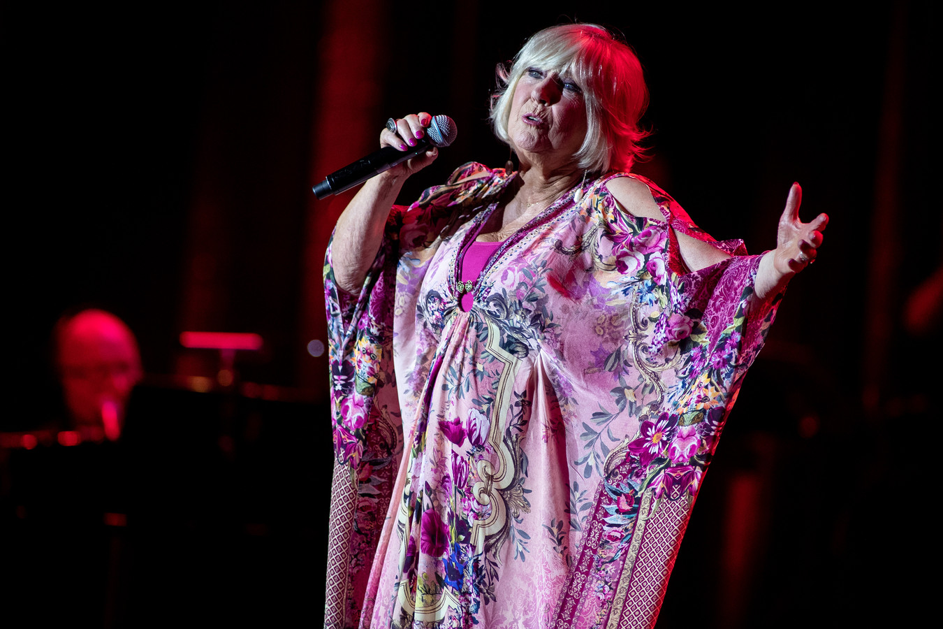 Willeke Alberti geeft extra concert in Concertgebouw | Foto | AD.nl