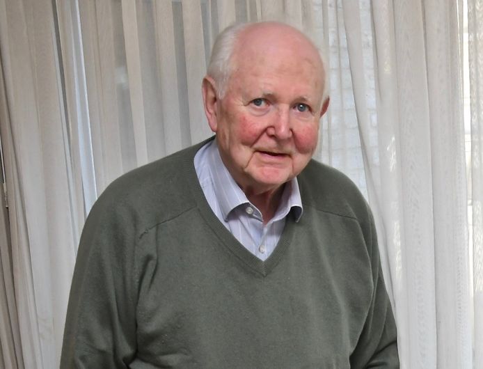 Eerwaarde Robrecht Gheeraert (92) overleden | Roeselare | hln.be