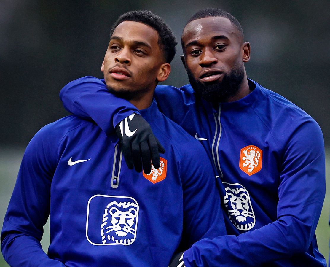 Ondanks gênant incident zijn meeste spelers van Ajax en Feyenoord juist ...