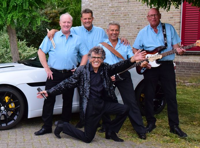 Rasechte entertainer en zingende stukadoor Paul Perry (71) overleden ...