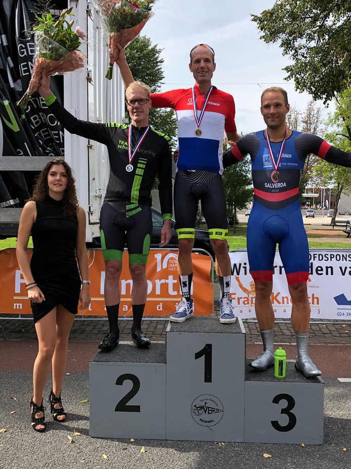 Wielrenner Arjan Seunninga na zware val in Bemmel uit ziekenhuis ...