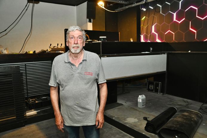 Krantenboer Stefaan (62) waagt zich aan nieuw avontuur in de horeca ...