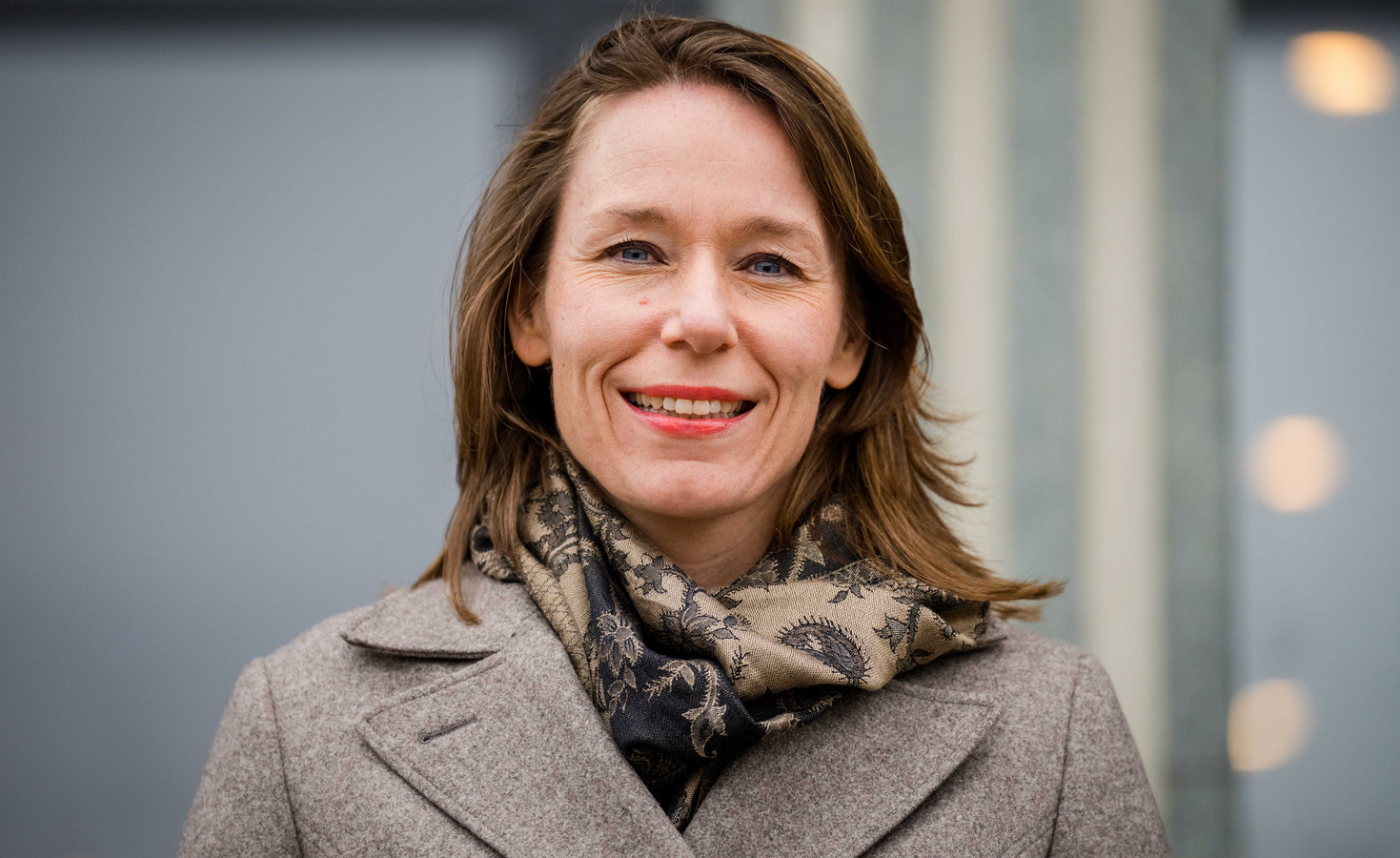 Twee ministers op bezoek in Twente: over wonen en ondermijning | Foto ...