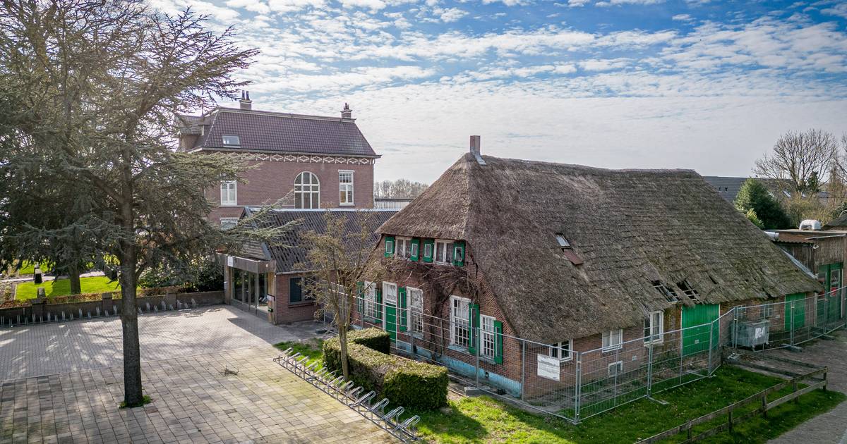 Oude Staphorster boerderij mag van gemeenteraad een kerkelijk centrum ...