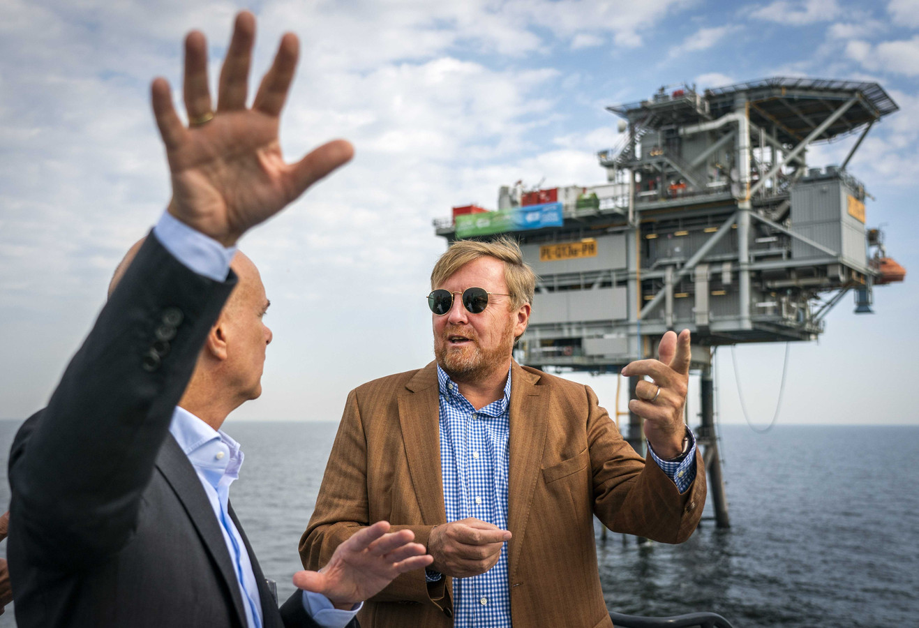 Koning op zee, de wind zit mee: ‘Je zou iedere Nederlander zo'n tochtje ...