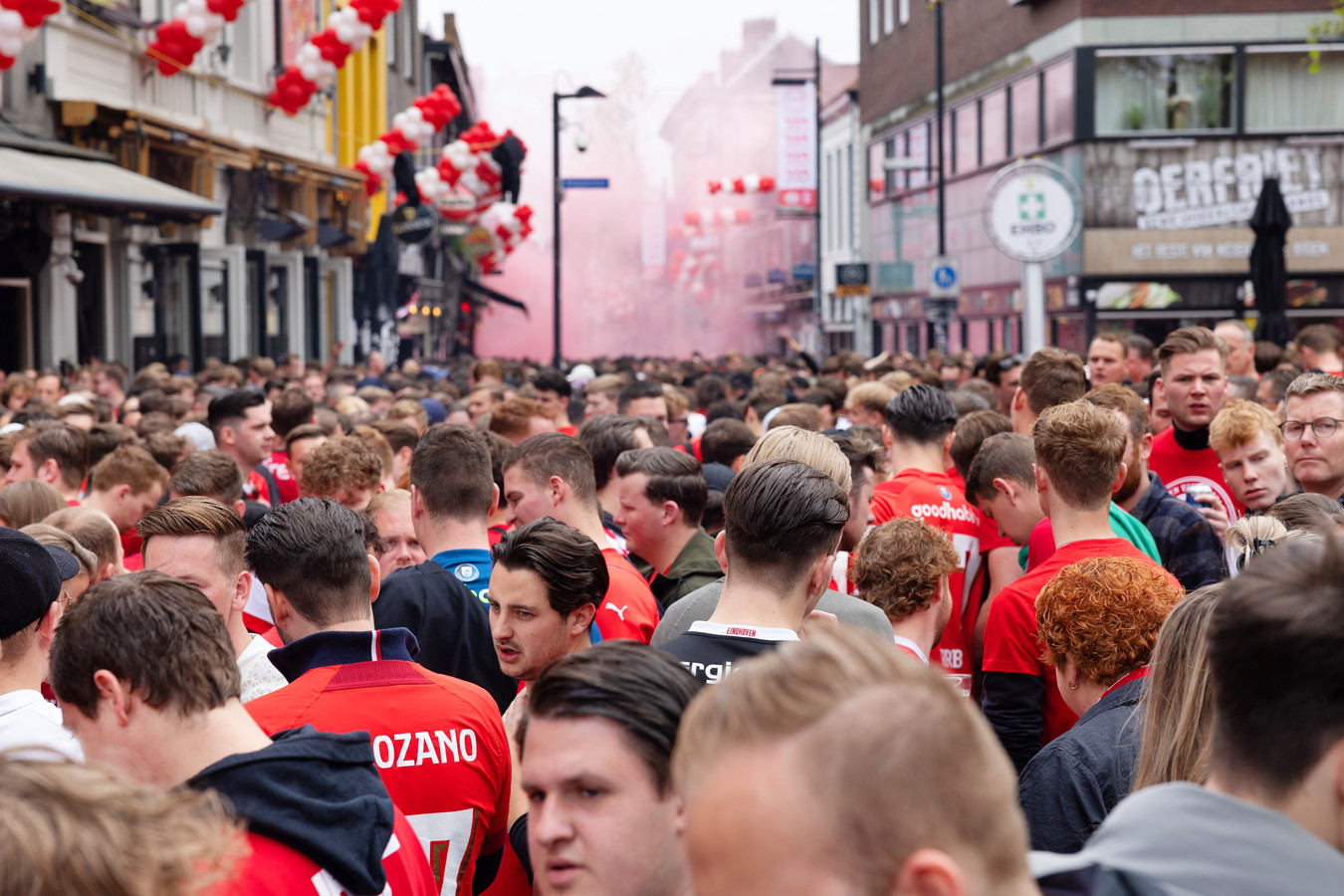Topdagen voor Eindhovense horeca; ‘Niet één maar twee dagen massaal uit ...