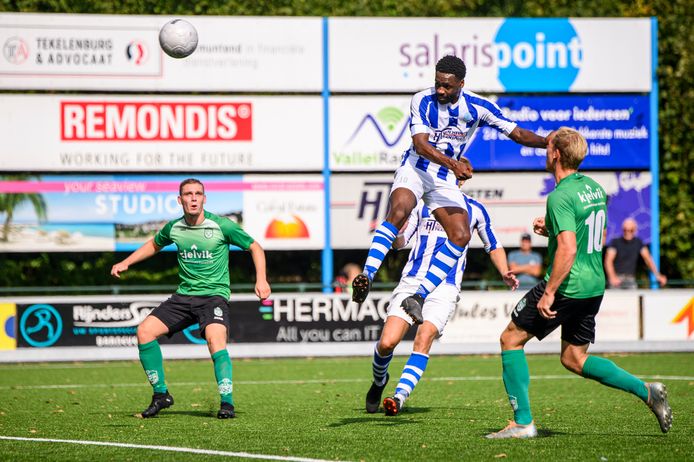 Pernelly Biya blijft dankzij zijn werk op het veld altijd positief ...