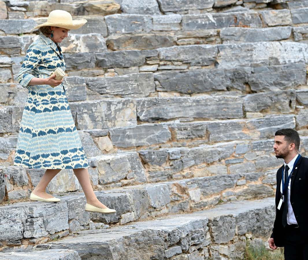 COLUMN. “Die lage schoenen van Letizia waren groot nieuws”: waarom ...