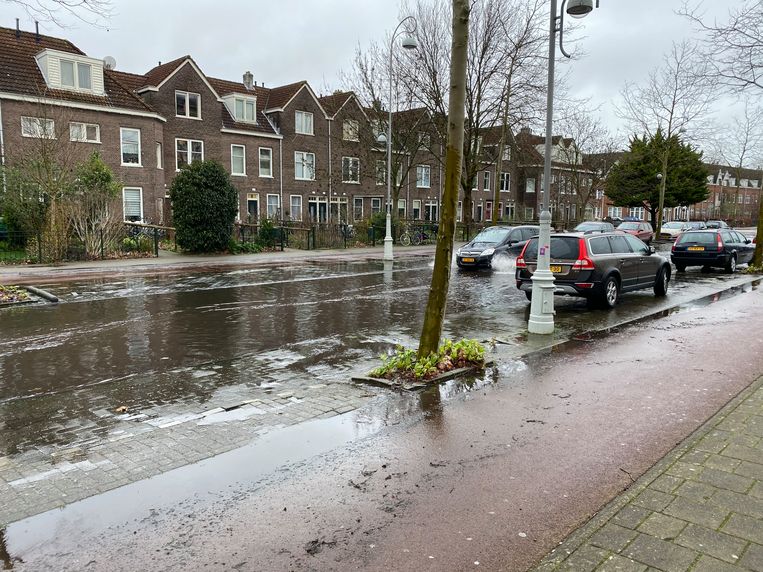 Overzicht: dit zijn de grootste regenplassen van de stad | Het Parool
