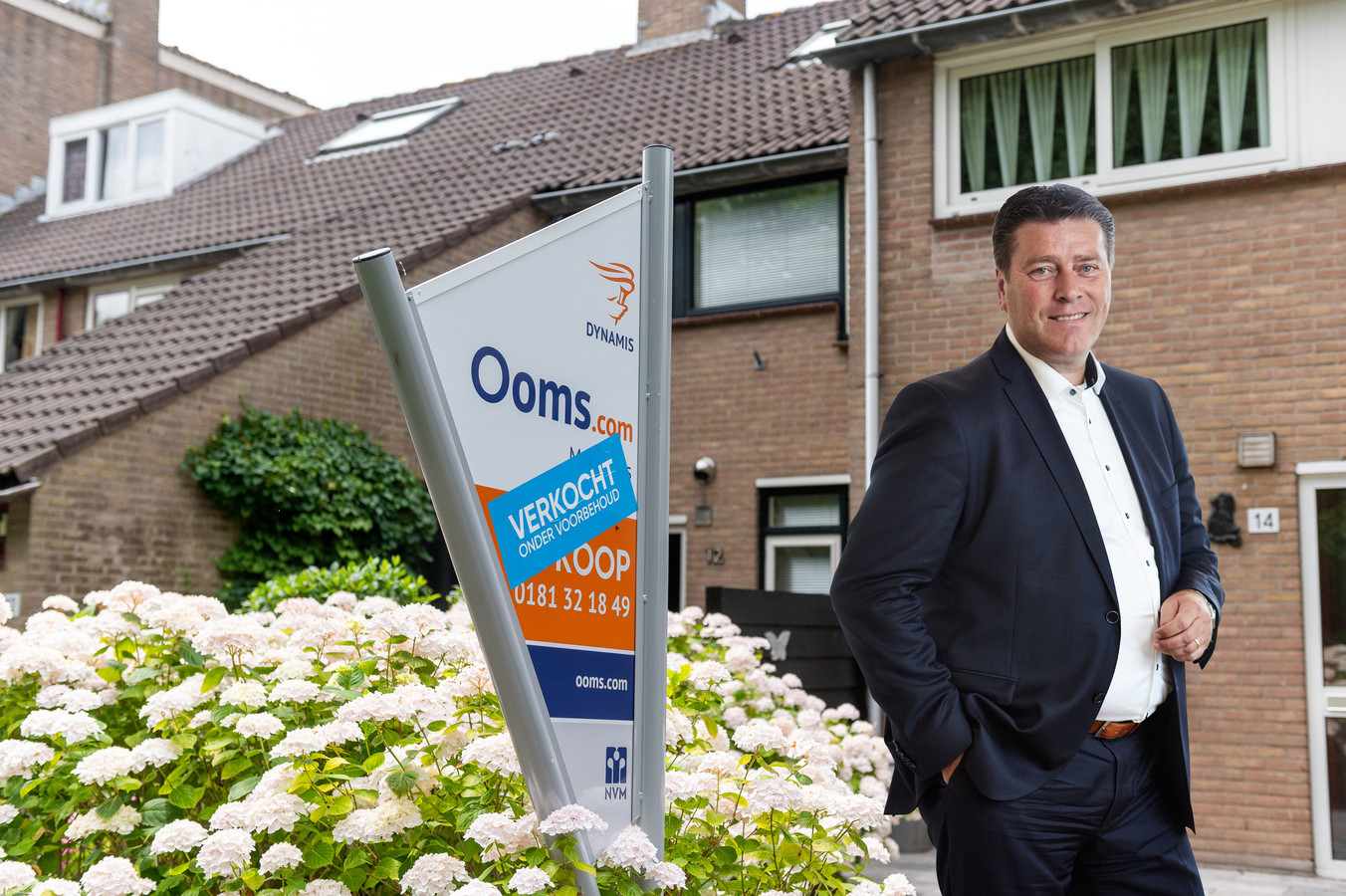 Rotterdammers trekken de stad uit en de polder in: woningzoekers kopen ...