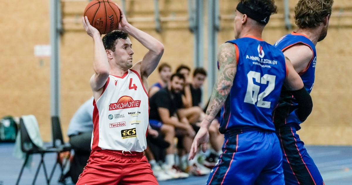 Basketbal: Uitsmijters drie periodes op schema voor finaleplek in ...