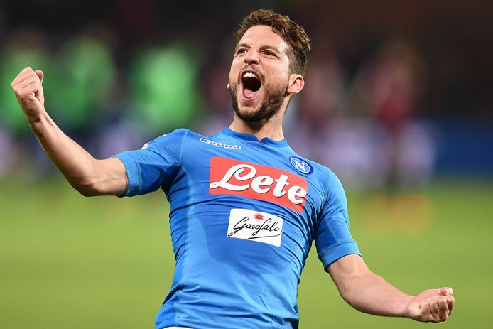 Mertens staat jaar na transformatie voor jubileumduel | Buitenlands ...