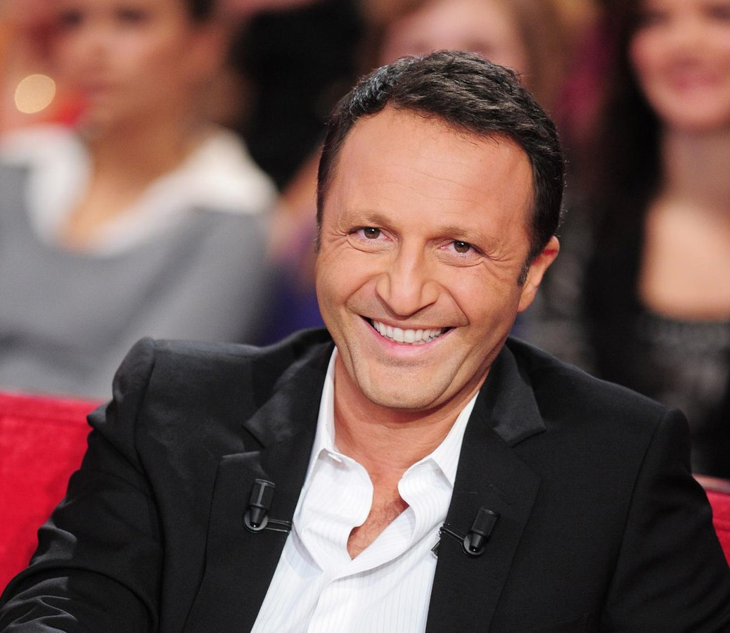 Arthur partage une rare photo de ses trois enfants | Foto | 7sur7.be