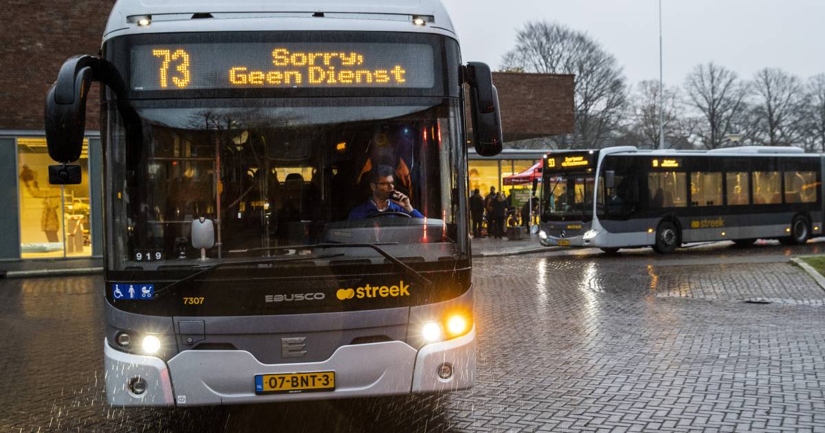 Buslijn tussen Emmen en Duitse Meppen verdwijnt na ruim zestig jaar ...