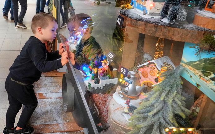 Floralux pakt uit met kerstdorp van 2500m², blikvanger is kersttrein ...