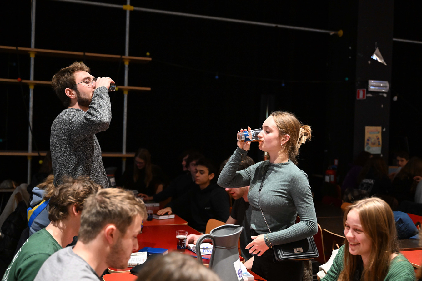 270 studenten heffen het glas op ‘s werelds grootste alcoholvrije ...