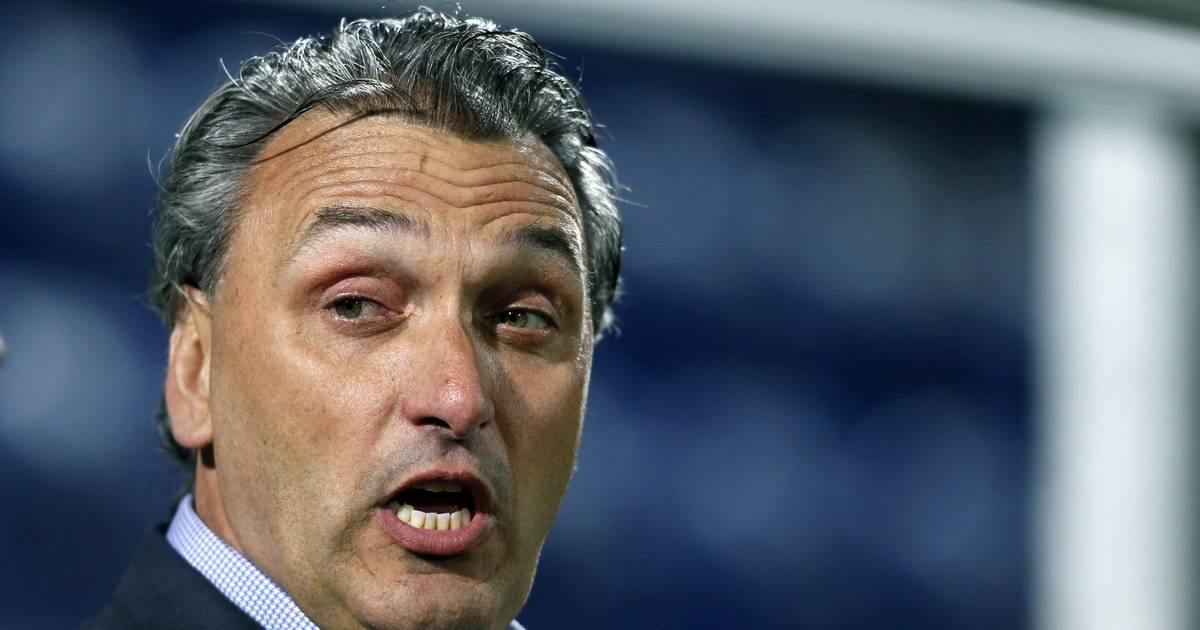 Robert Maaskant moet Go Ahead Eagles behoeden voor degradatie ...