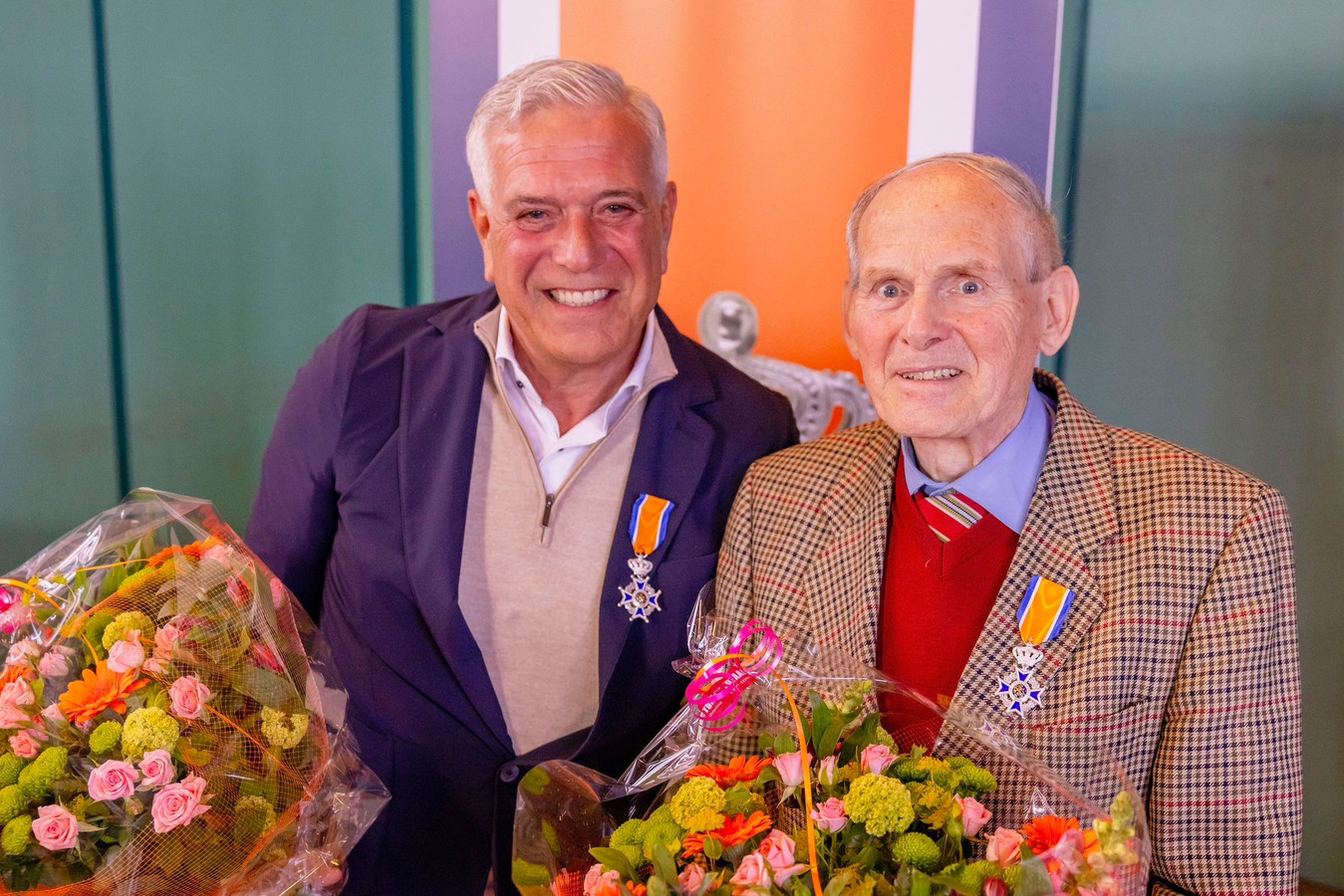 Koninklijke hulde voor negen Oldenzalers; Maarten Boers en Jan de Gunst ...