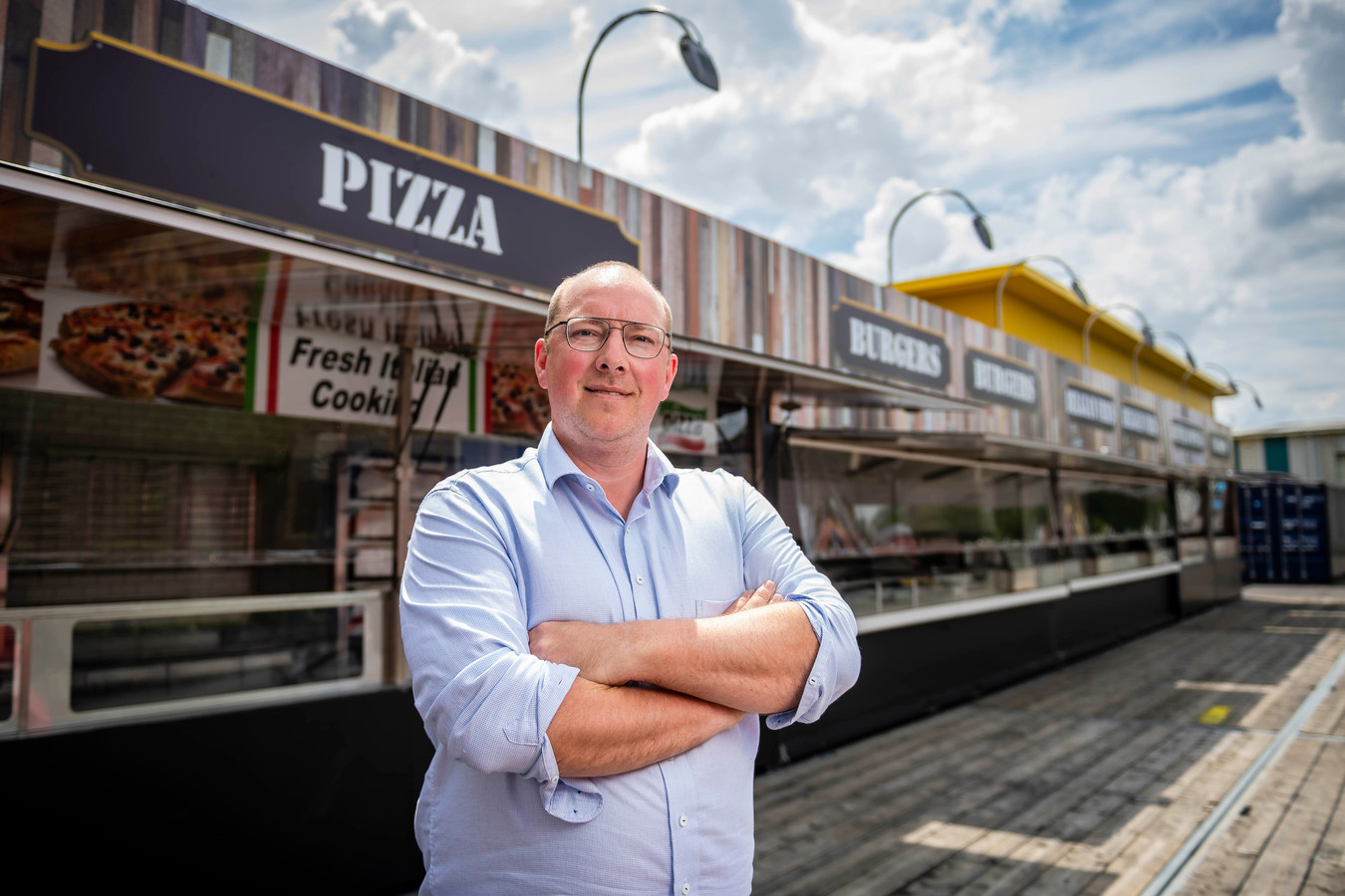 LEVENSVERHAAL. Frans Bevers (78), de man die u van hamburgers voorzag ...