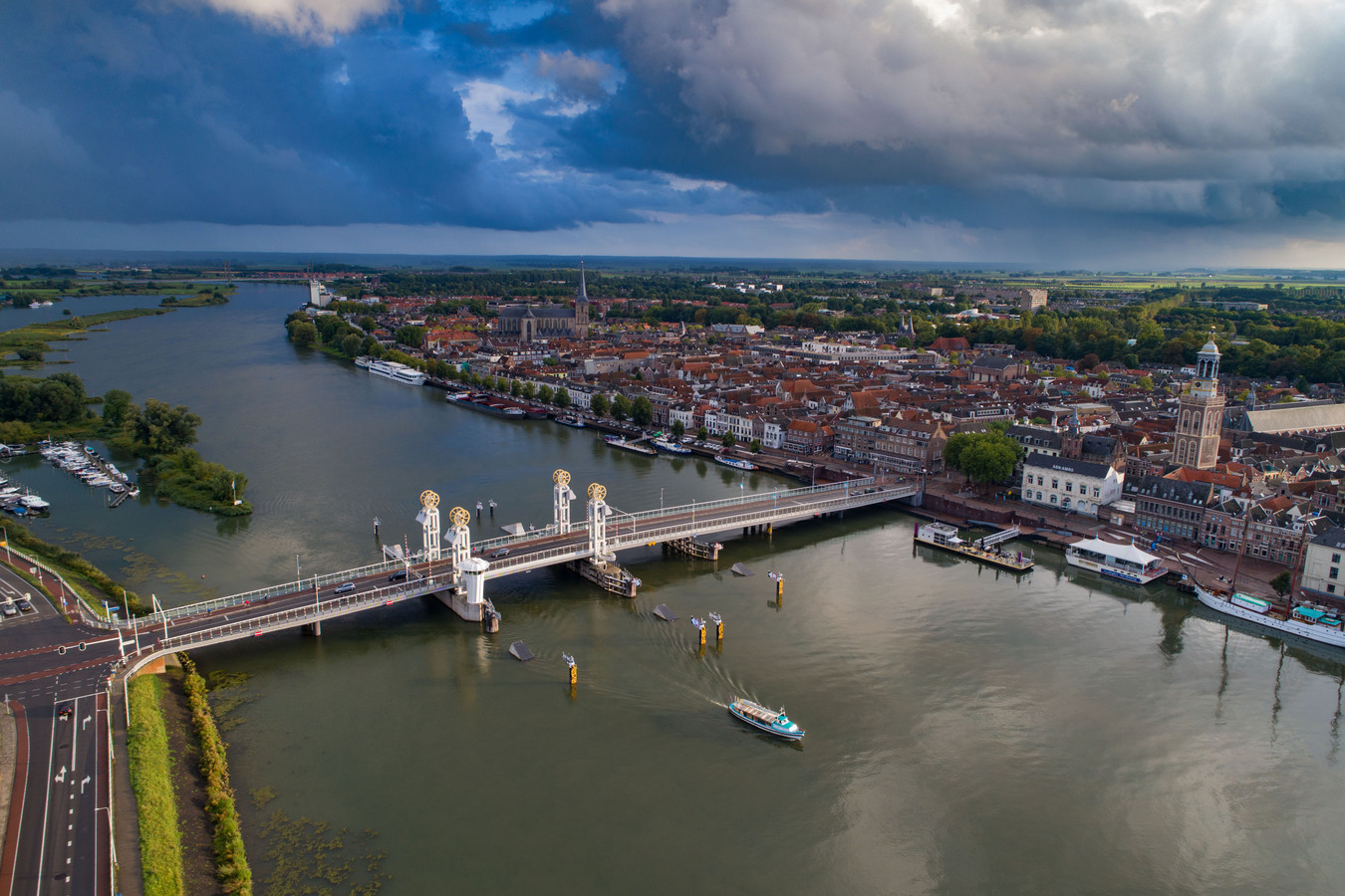 Grootste buikschuifactie van Nederland tijdens Sail Kampen: ‘We kunnen ...